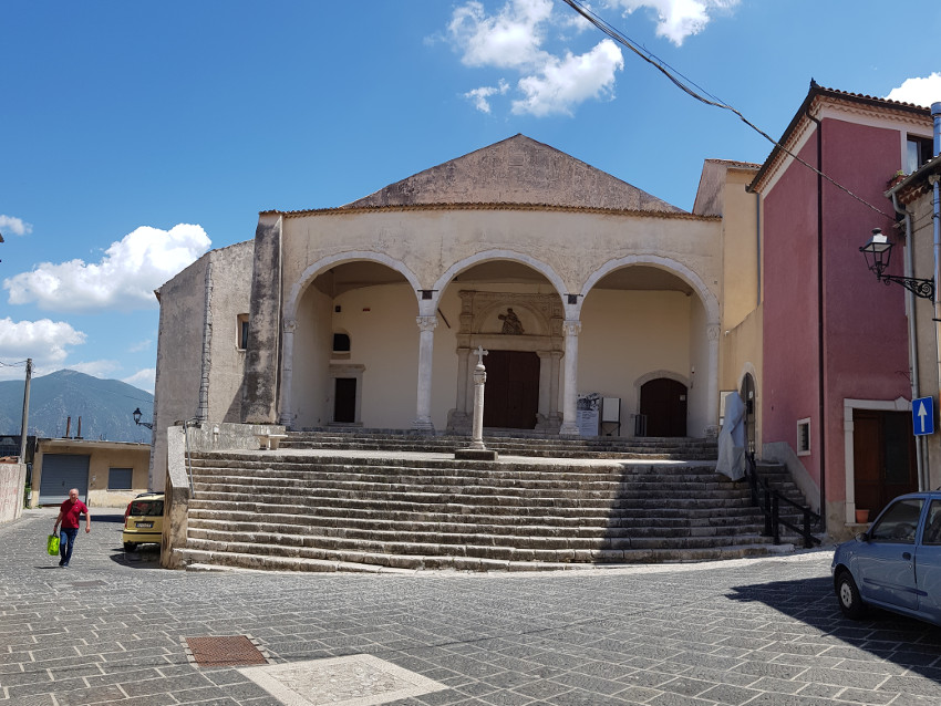 TEGGIANO Fotografie del borgo di Teggiano nel Vallo di Diano